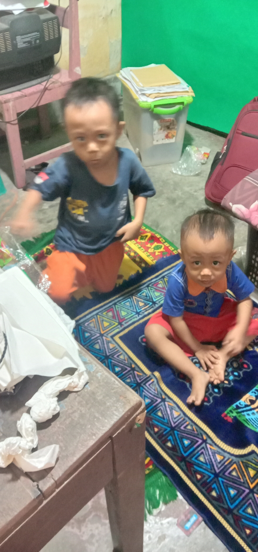 Website Khitan Bilal, Husein, Khalid