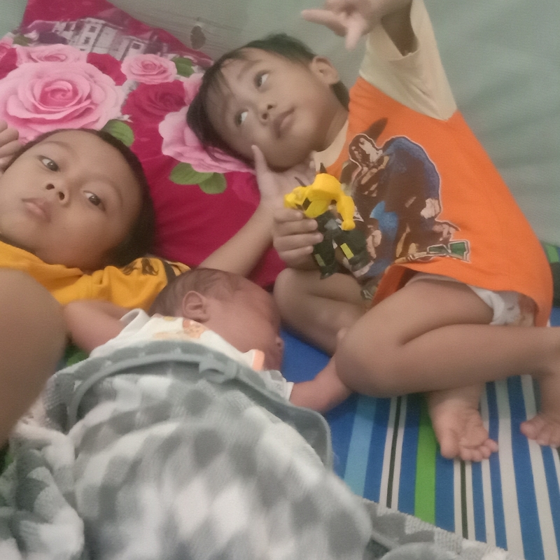 Website Khitan Bilal, Husein, Khalid